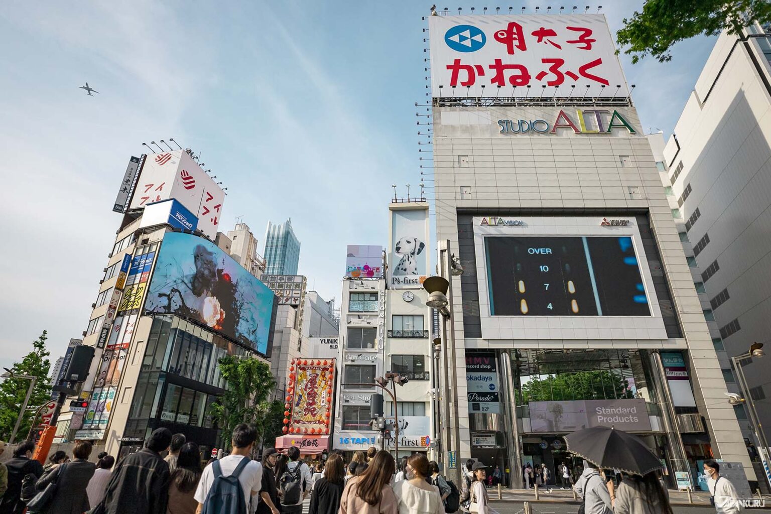 Real-Life Anime Locations in Tokyo: See the Shinjuku of City Hunter