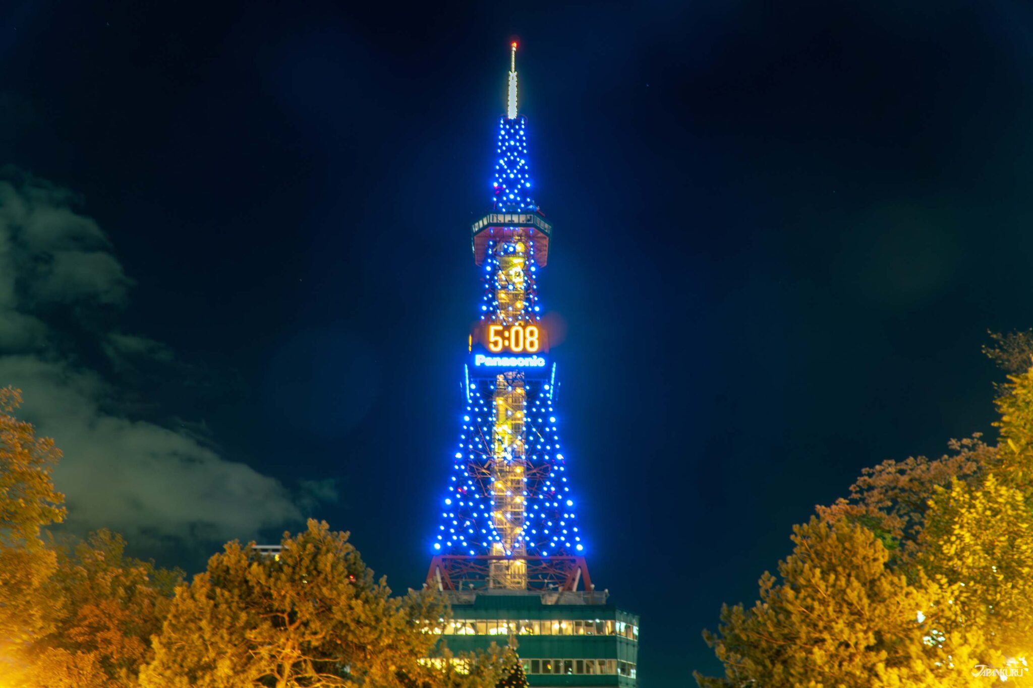 See Sapporo Day & Night: Local Cuisine, Sparkling Lights, & Sapporo ...