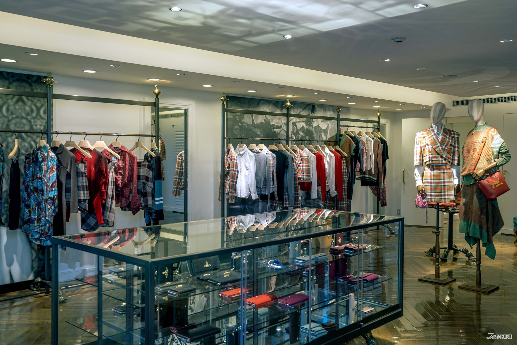 西太后在东京：于Vivienne Westwood青山店逛日本最爱的设计师品牌