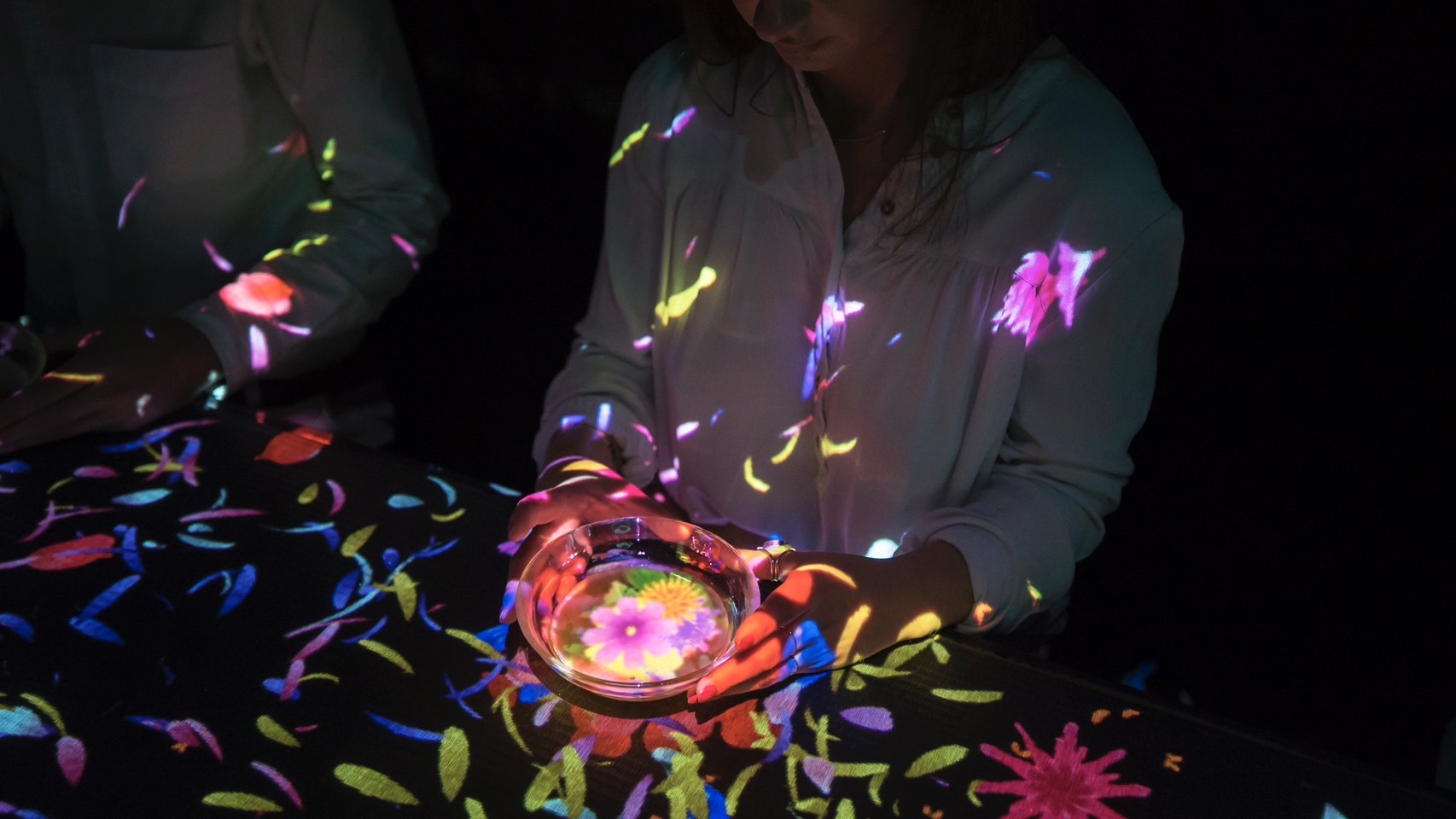 位於teamLab Borderless裡的茶館「EN TEA HOUSE 幻花亭」體驗心得大公開 🍵