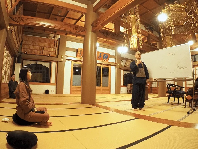 A Tokyo Zen Meditation Experience & Buddhist Temple Tour - HYPER JAPAN